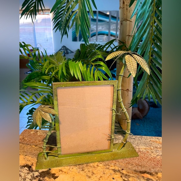 Accents | Vintage Metal 5 X 7 Palm Tree Picture Frame | Poshmark